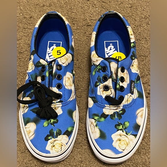 Vans | Shoes | New Vans Classic Era Floral Rose Blue Skate Sneaker ...
